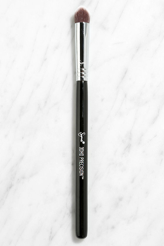 Sigma 3DHD Angled Precision Brush - Makeup Brush - Precision Brush ...