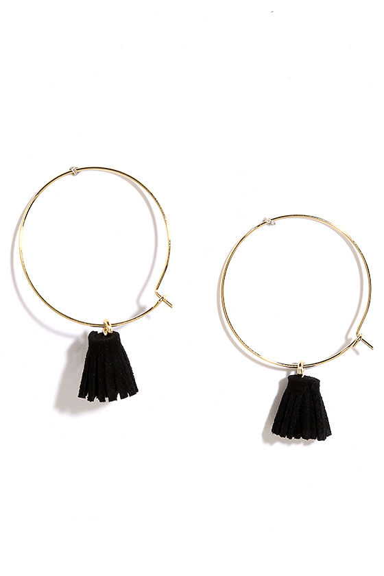Pretty Gold Earrings Hoop Earrings Tassel Earrings 15 00 Lulus