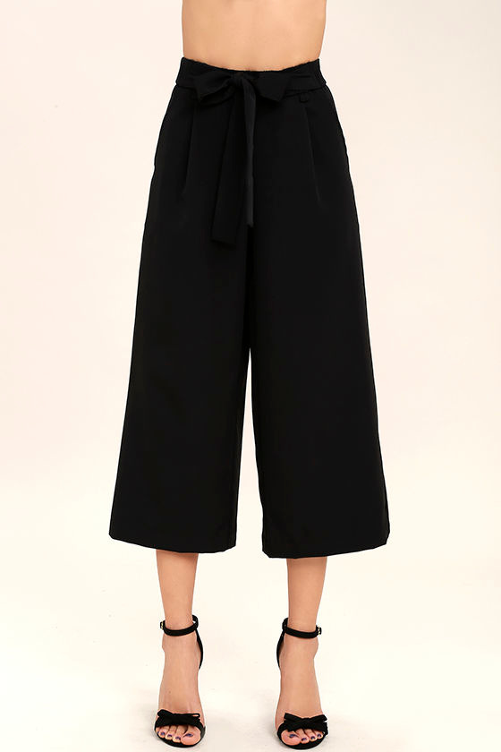 Chic Black Culottes - High-Waisted Culottes - Gauchos - Cropped Pants ...