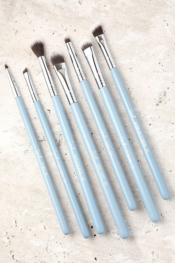Sigma Bunny Eye Brush Set - Light Blue Makeup Brush Set - Eye Brush Set ...