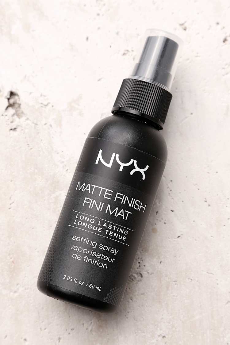 Nyx Matte Finish Setting Spray Before Or After Makeup - Makeup Vidalondon