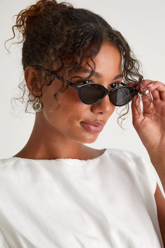 Black Sunglasses - Oval Sunglasses - Small Sunnies - Sunglasses - Lulus