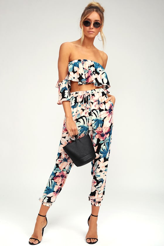 Cute Black Tropical Print Top - Cropped Off-the-Shoulder Top - Lulus
