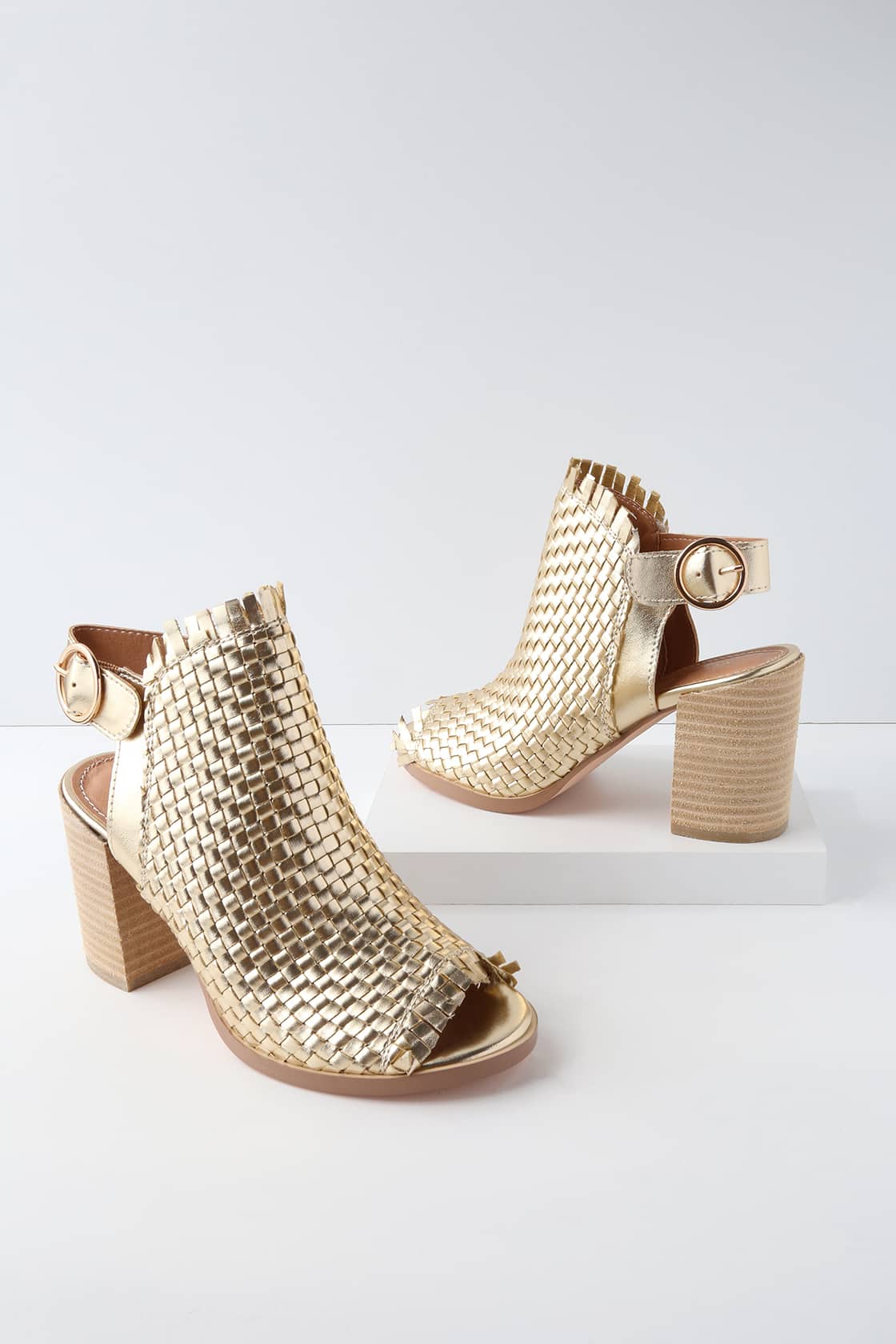 Very Volatile Accendo - Gold Woven Mules - Gold Heels - Lulus