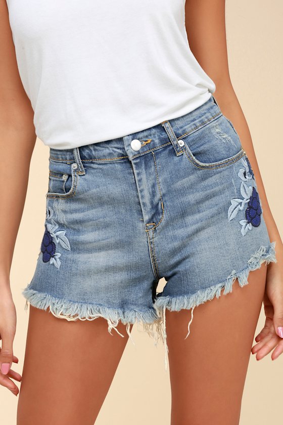Cute Denim Shorts - Embroidered Shorts - Medium Wash Shorts - Lulus