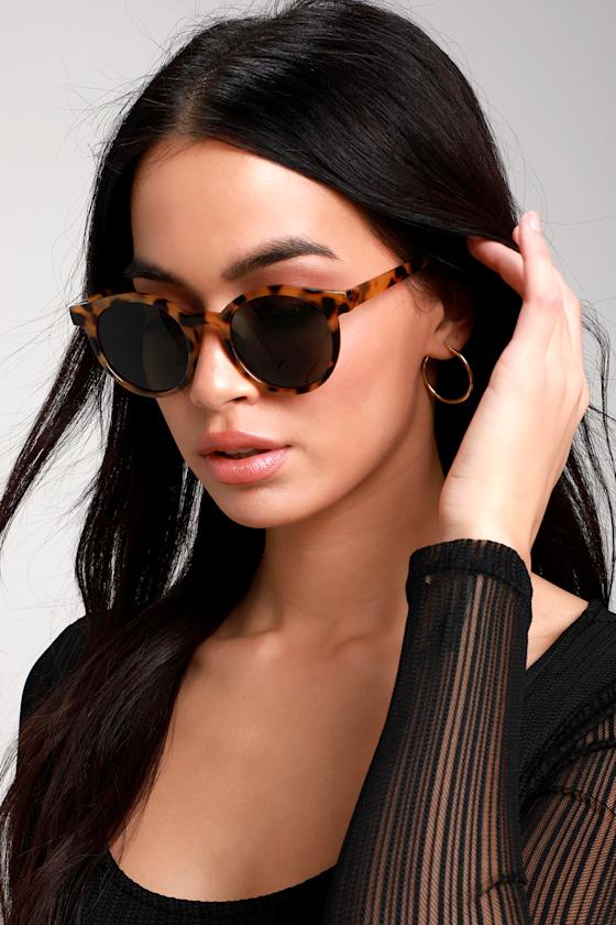 Cute Tortoise Sunglasses - Round Sunglasses - Round Sunnies - Lulus