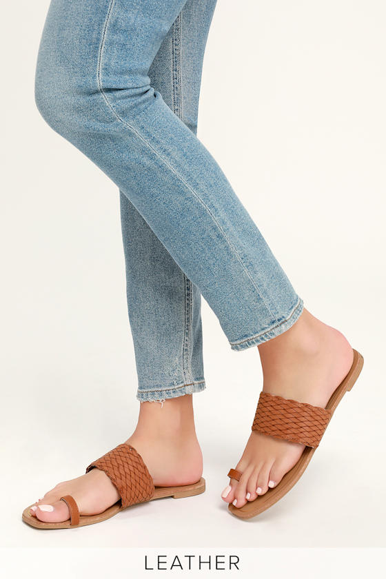 cute-cognac-sandals-toe-loop-sandals-woven-slide-sandals-lulus