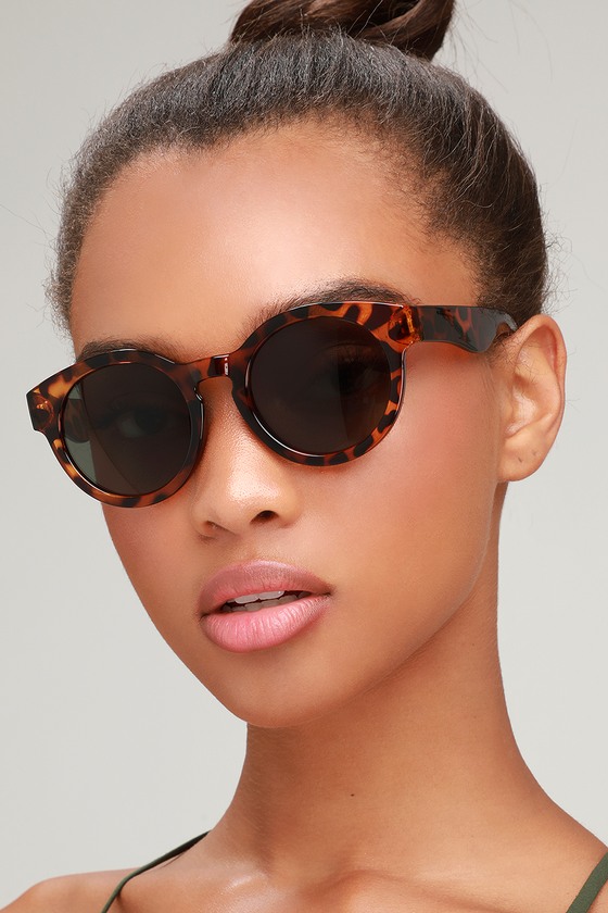Cool Tortoise Sunglasses - Round Sunglasses - Sunnies - Lulus