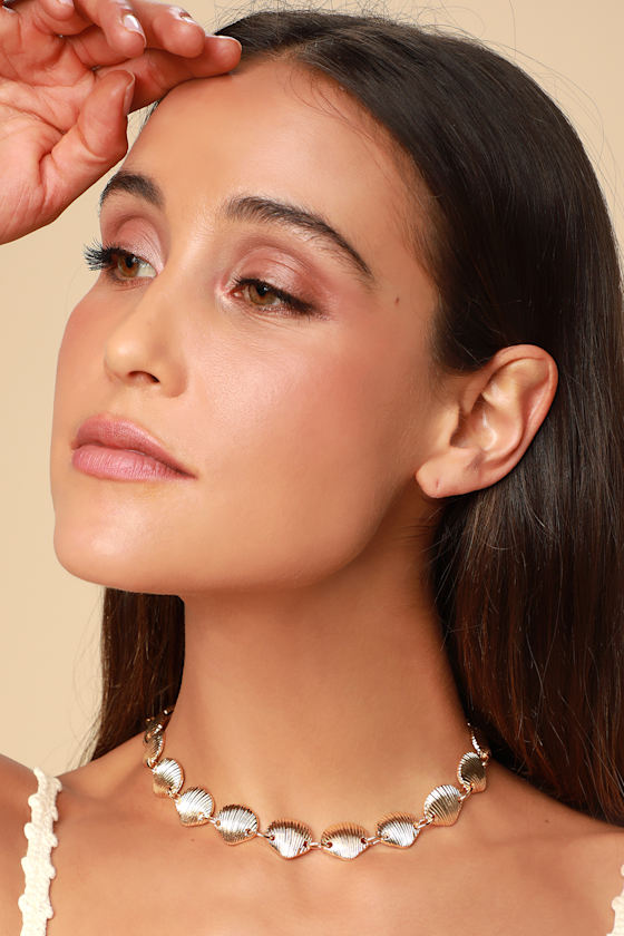Cute Gold Necklace - Shell Necklace - Engraved Necklace - Lulus