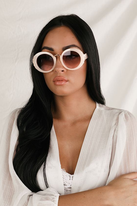 Chic Ivory Sunglasses - Round Sunglasses - Ivory and Gold Sunnies - Lulus