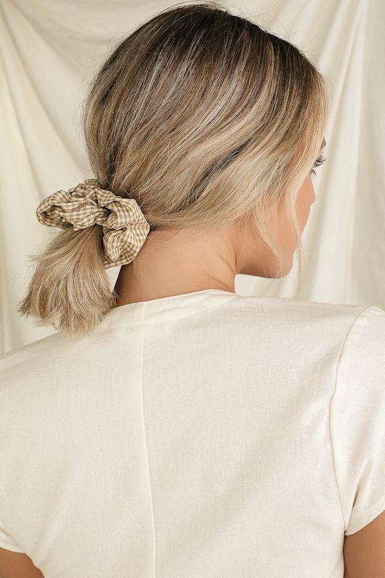 Trendy Beige Gingham Scrunchies - Gingham Hair Scrunchies - Lulus