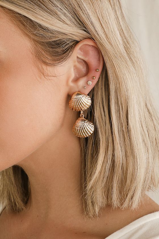 Cute Gold Earrings - Shell Earrings - Engraved Earrings - Lulus
