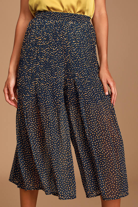 Cute Navy Blue Print Pants - Culotte Pants - Pleated Pants - Lulus