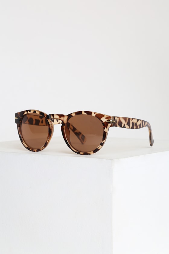 Brown Tortoise Sunglasses - Round Sunglasses - Brown Lens Glasses - Lulus