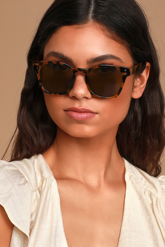 Cute Tortoise Sunglasses Brown Sunnies Rectangle Sunglasses Lulus