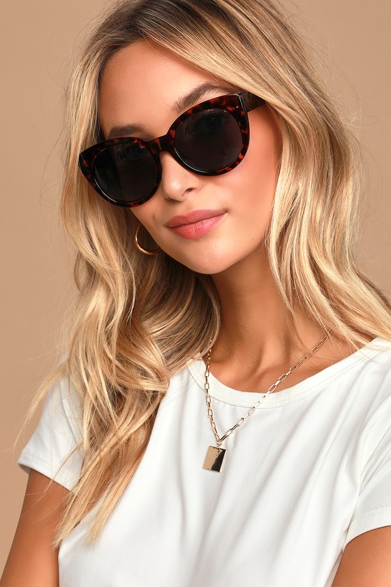 Cute Tortoise Sunglasses Cat Eye Sunglasses Classic Sunnies Lulus