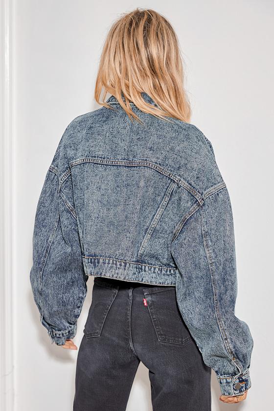 Cropped Denim Jacket - Balloon Sleeve - Oversized Jean Jacket - Lulus