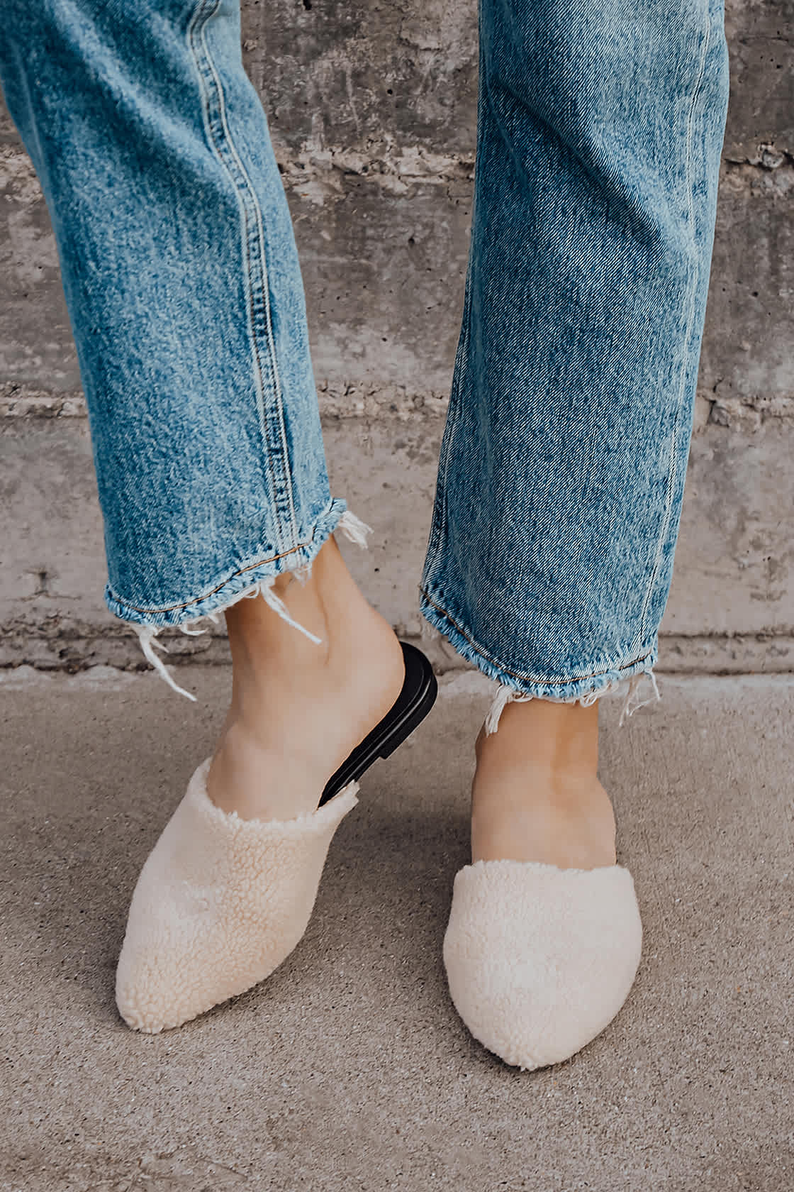 Chinese Laundry Easton - Natural Faux Fur Slides - Fleece Slipper - Lulus