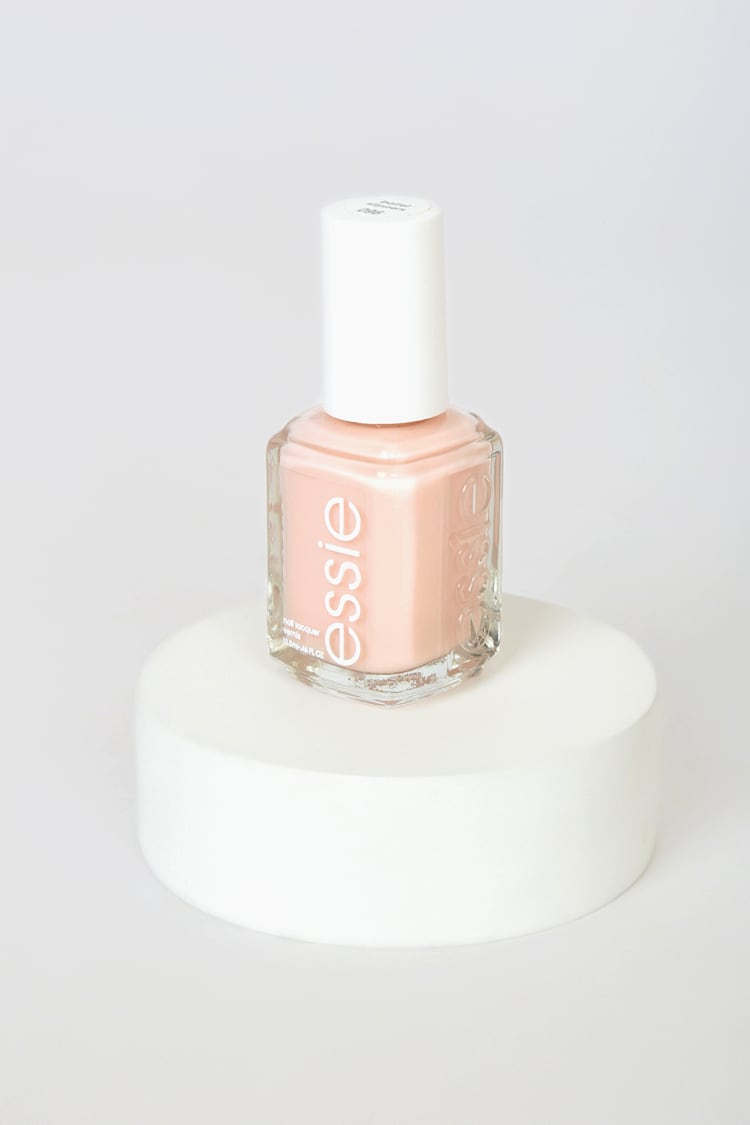 Essie Ballet Slippers Toes
