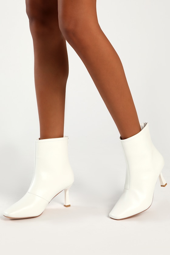 Chic White Ankle Boots - Faux Leather Boots - White Booties - Lulus