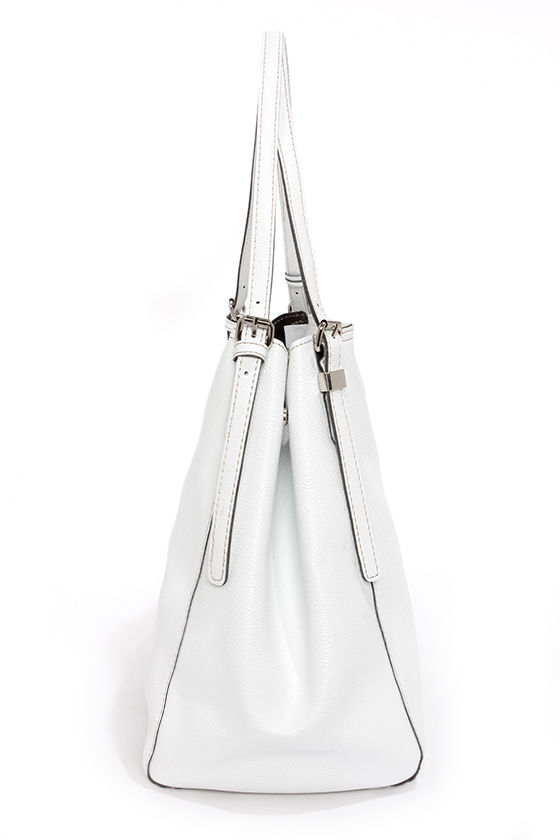 Cute White Tote - White Handbag - Bucket Bag - $35.00